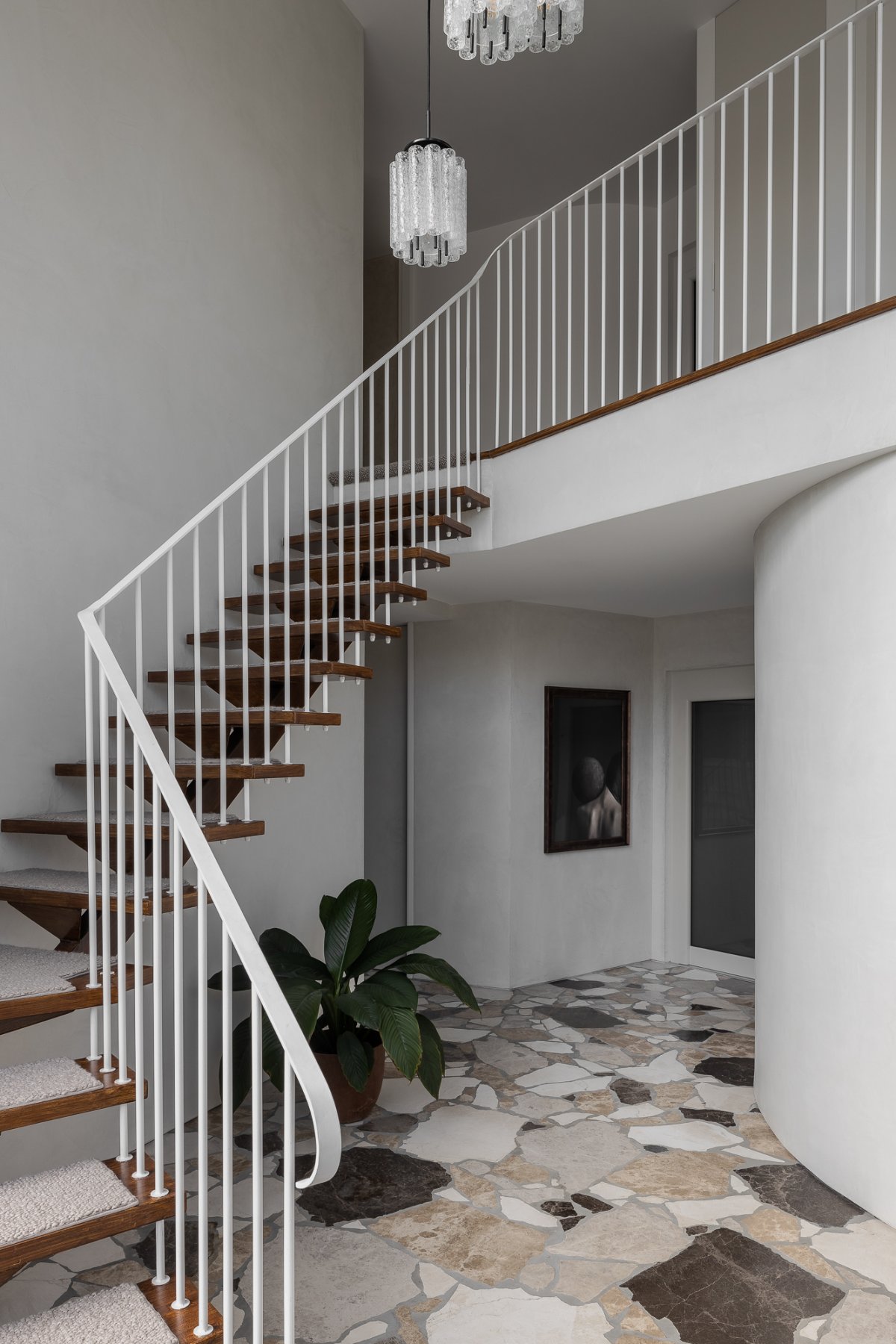 YinjiSpace - Tecture Architecture x Balmoral Mid Century